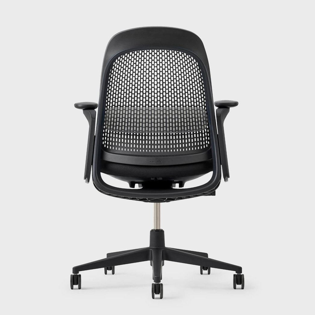 Breck Office Chair — Simple Efficiency with Smart Ergonomics
