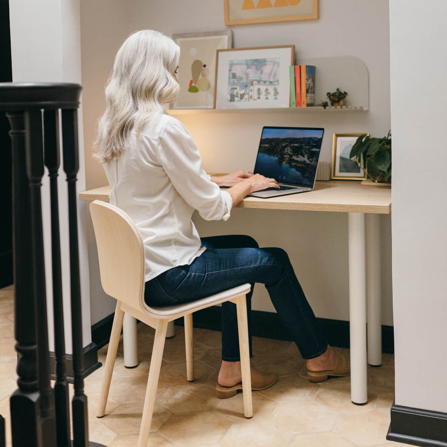 Jive Desk with Post Leg, Color Pop Collection - Haworth Store