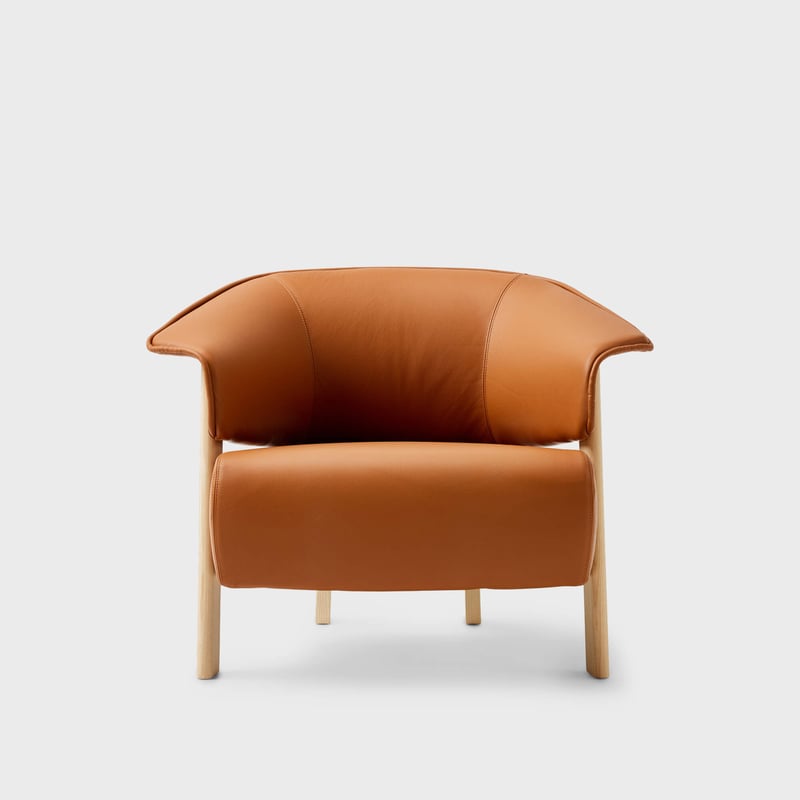 Back-Wing Lounge Chair